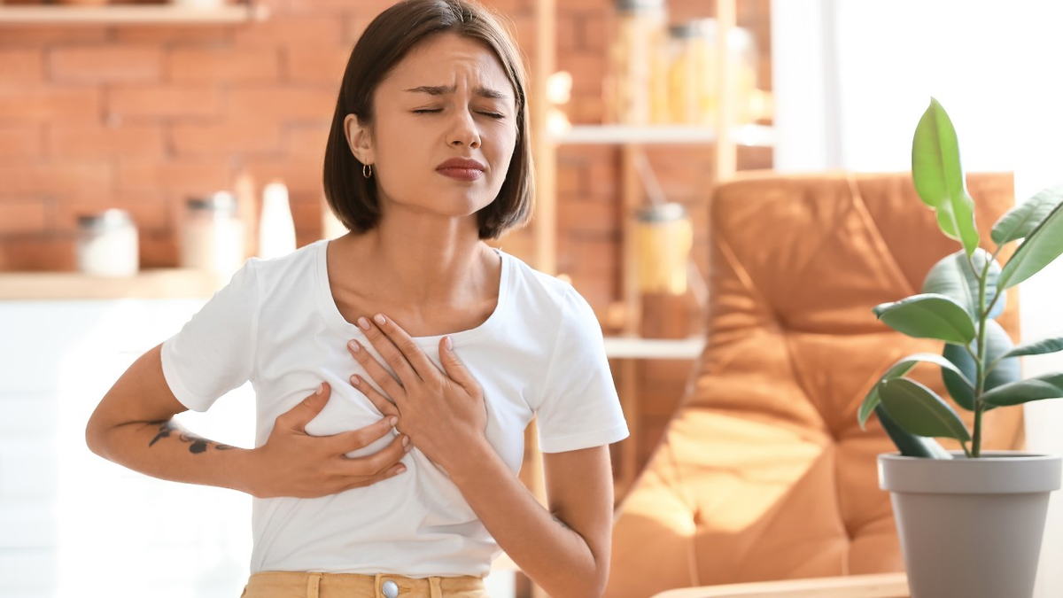 What is Mastitis? Symptoms, Causes & Treatments – Baby Express ...